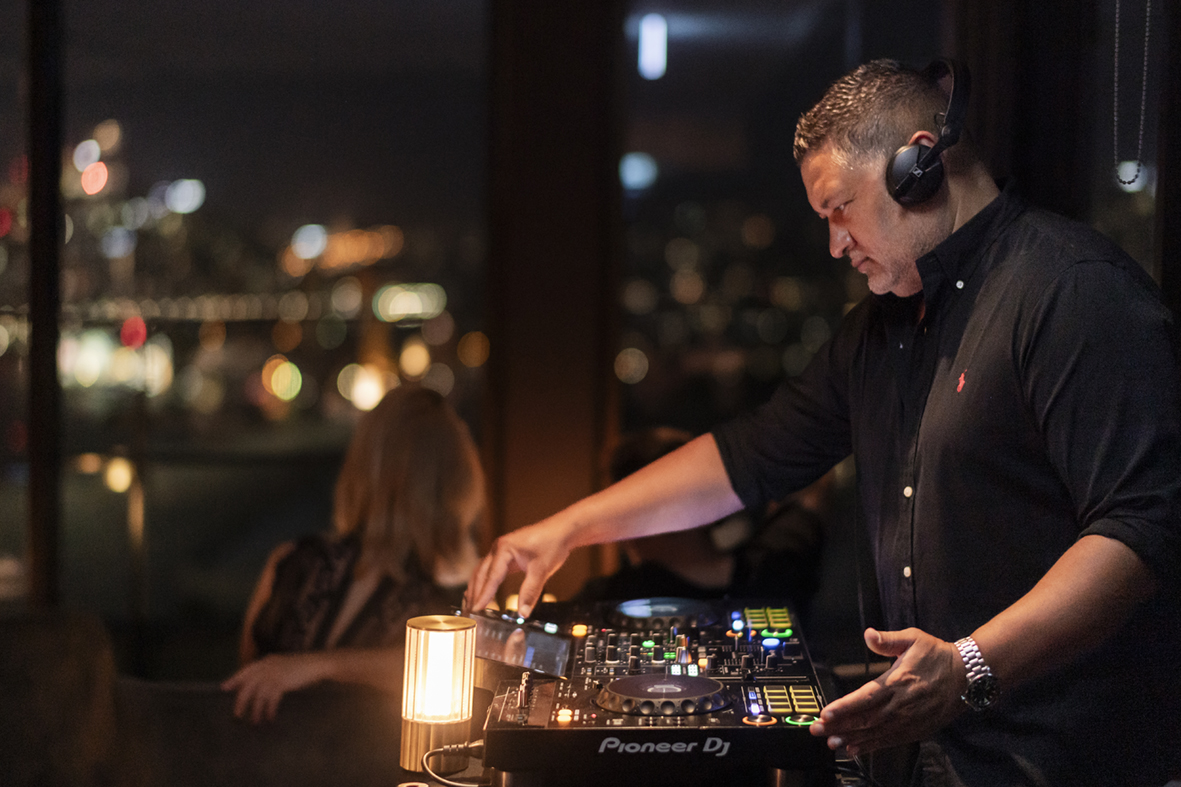 Live Music at Aster - InterContinental Sydney